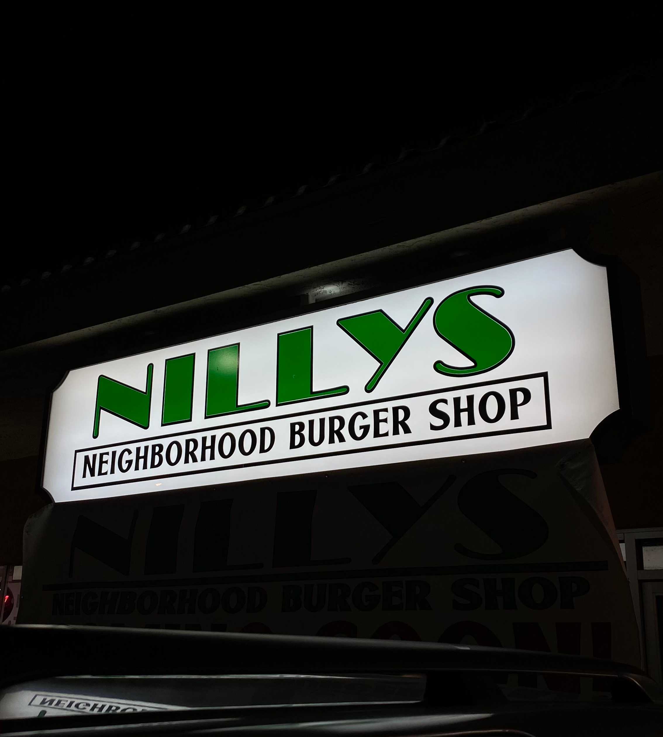 Nillys Storefront Sign Img